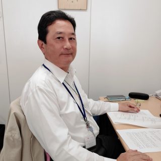 スタッフ紹介 | アモール社労士事務所